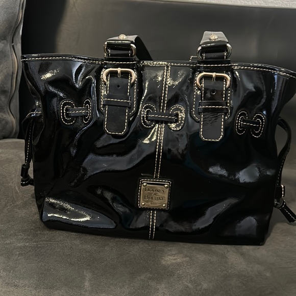 Dooney & Bourke | Bags | Dooney Bourke Patent Leather Purse | Poshmark